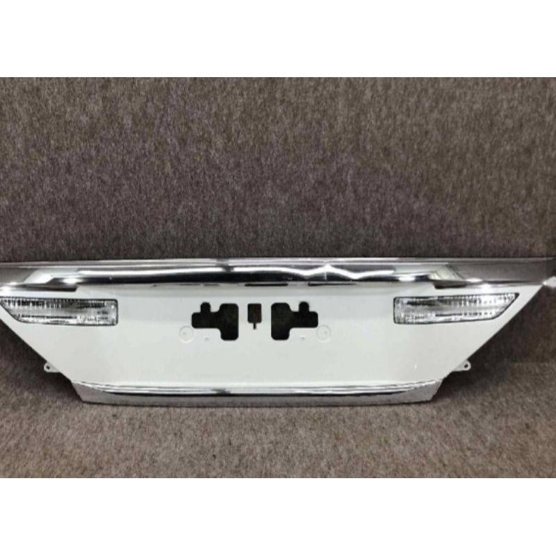 Vellfire Alphard Anh20 rear number plates garnish | Shopee Malaysia