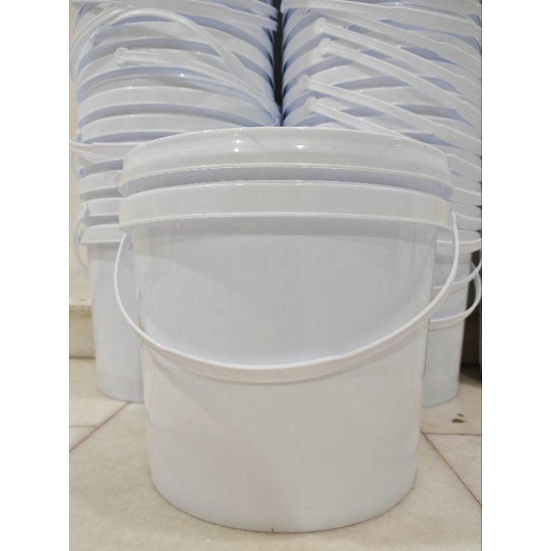 New 7L Plastic Pails With Cover | Shopee Malaysia