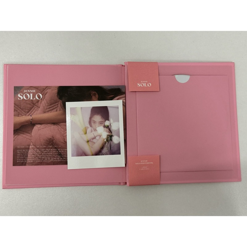 BLACKPINK JENNIE - 1ST SOLO ALBUM [SOLO] ALBUM PHOTOCARD PHOTOBOOK CD ...