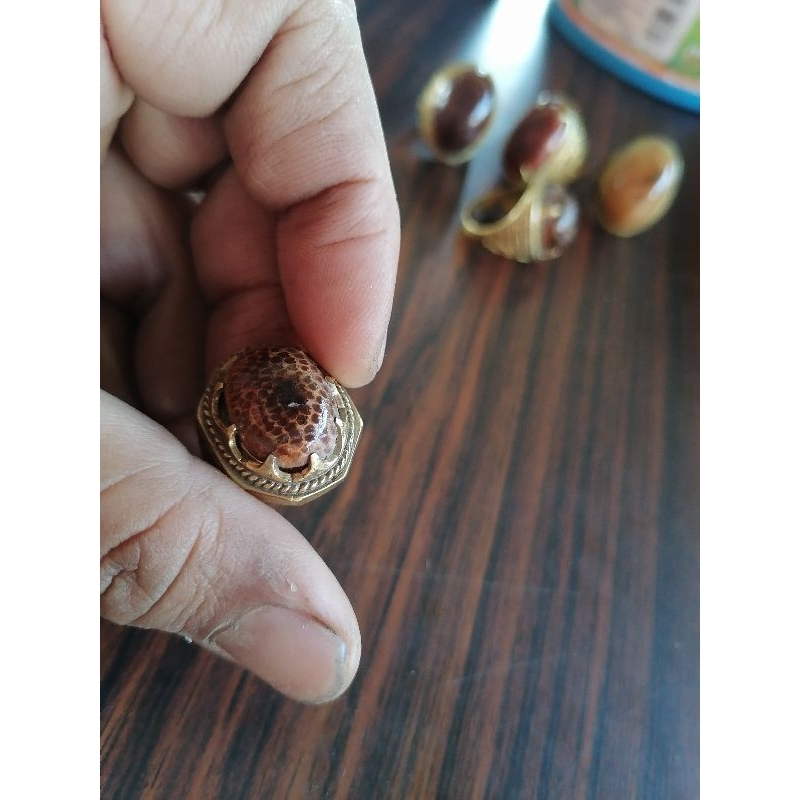 cincin kayu ibor merah(SEE DECRIPTION) | Shopee Malaysia