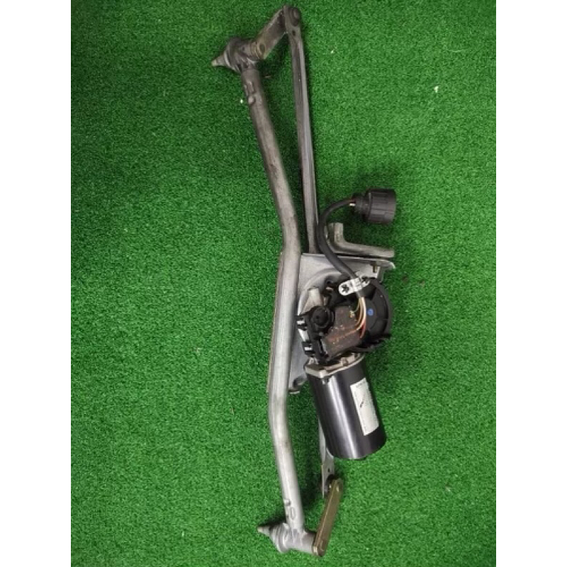 BMW E36 3 SERIES WIPER ARM WITH MOTOR SET | Shopee Malaysia