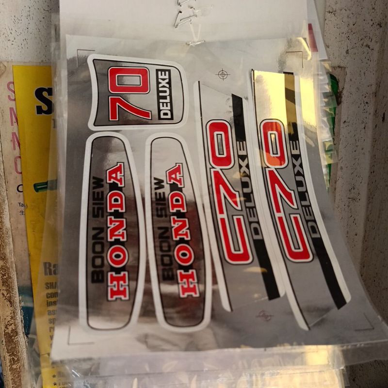 HONDA BULAT C70 STICKER STRIP KROM CHROME SET | Shopee Malaysia