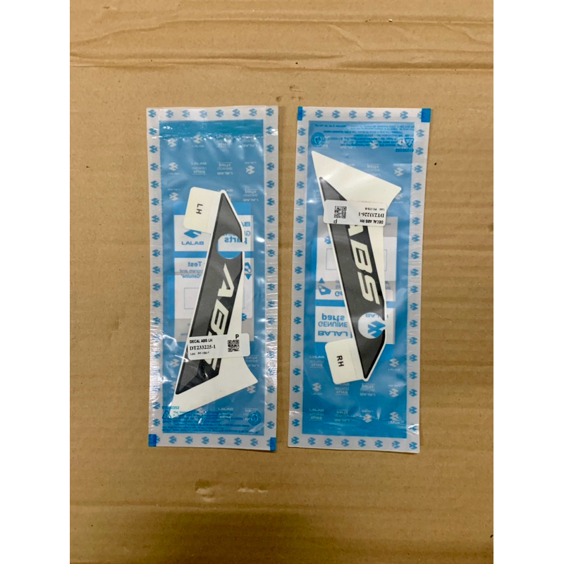MODENAS BAJAJ PULSAR RS200 DECAL FENDER ABS STICKER (ORIGINAL) | Shopee ...