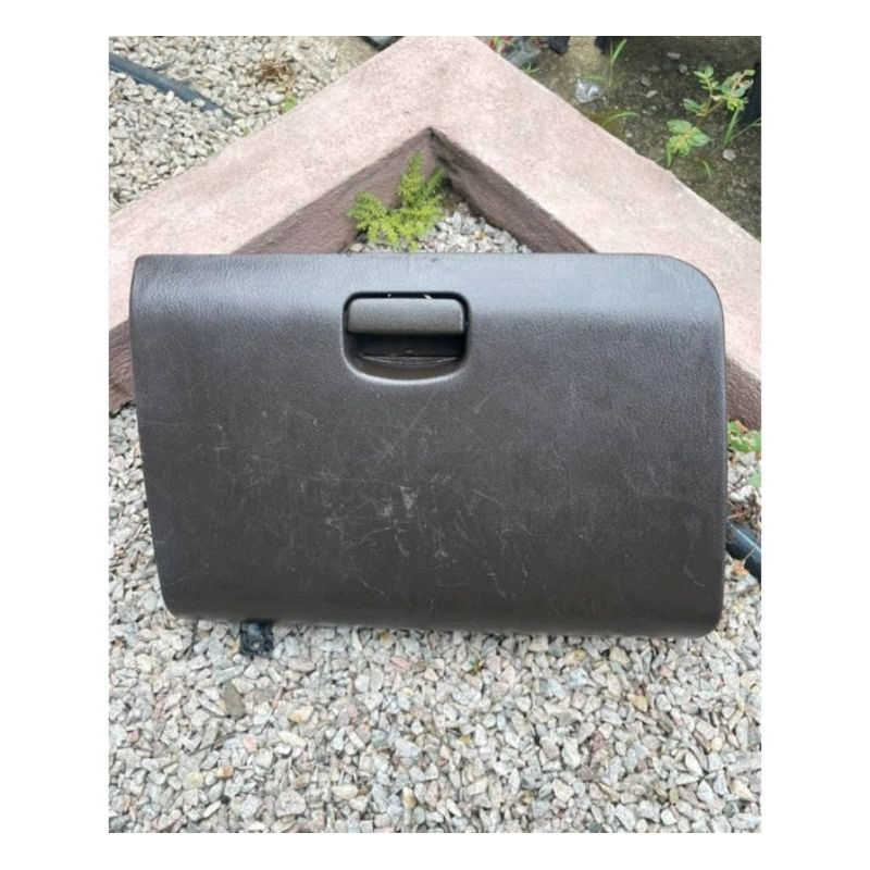 Laci besar proton wira glove box proton wira Laci besar proton wira ...
