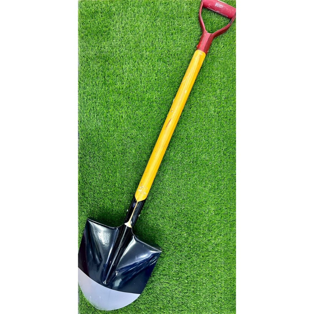 Heavy-duty Shovel With Wooden Handle / Skop Tanah / Gardening Shovel ...