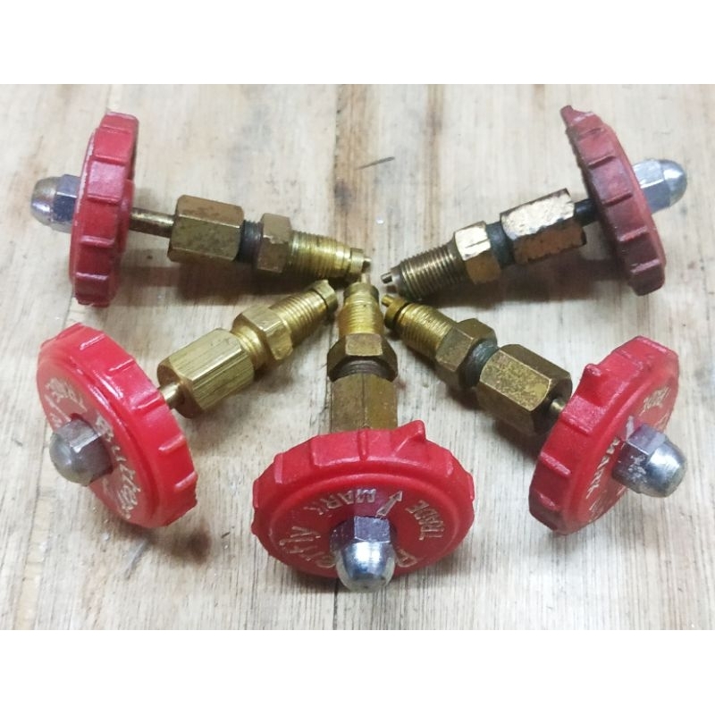 Wheel Knobs Pressure Lantern Kerosene Lampu Pam Antik Minyak Tanah ...