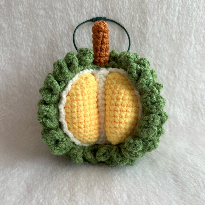 ｜100% Handmade Crochet Musang King Durian Keychain｜100% 纯手工制作钩织猫山王榴莲钥匙扣 ...