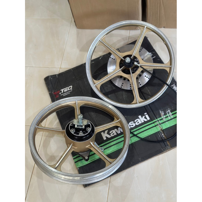 Rim AR125 Full Custom complete set PNP RXZ fullset gold kusam kulat hub ...