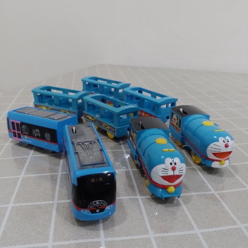 Plarail Rare Doraemon,S-46 Doraemon Motorized Train Takara Tomy ...