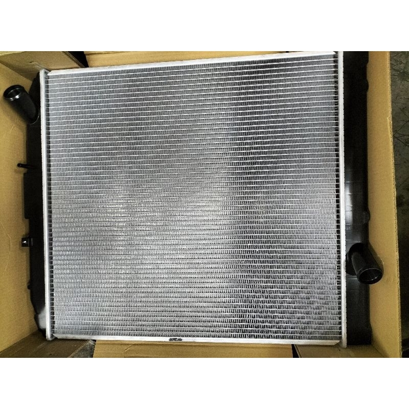 TOYOTA DYNA HINO 300 HIGH QUALITY RADIATOR | Shopee Malaysia