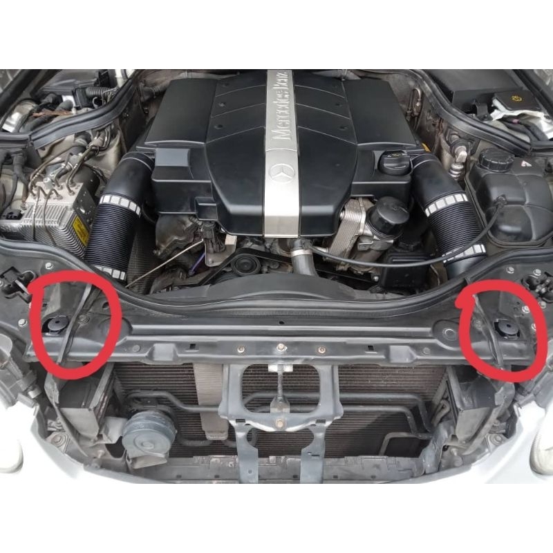 Mercedes Benz W211 Upper Radiator Mount c/w Rubber Bush A0009912595 ...