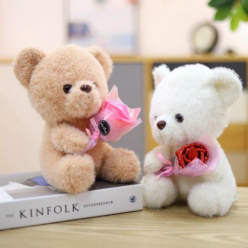22cm deddy bear with rose bouquet plush doll熊娃娃拥抱玫瑰花束 | Shopee Malaysia