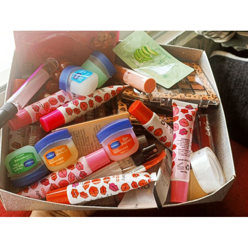Makeup Set Random 20 items (CLEARANCE) | Shopee Malaysia