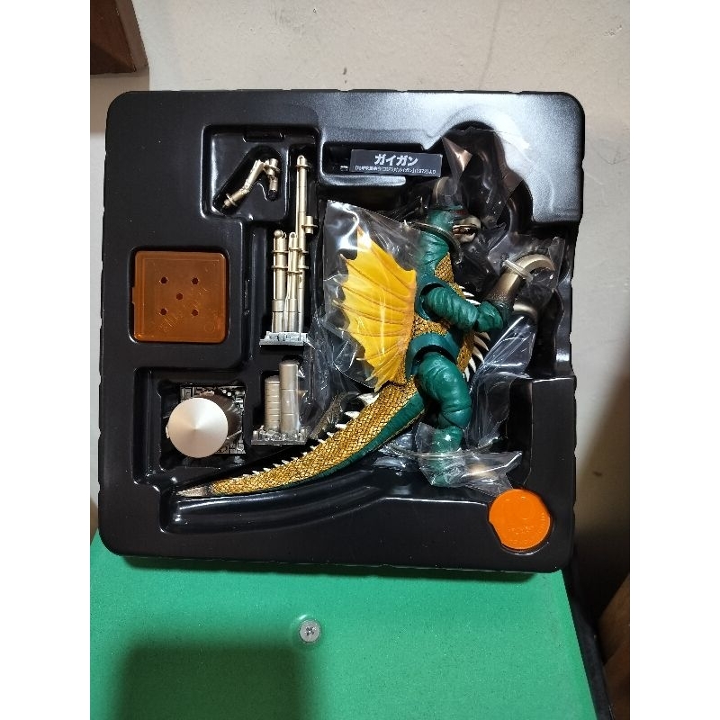 Kaiyodo Revoltech NR-97 series 023 - Gigan ( Godzilla ) | Shopee Malaysia