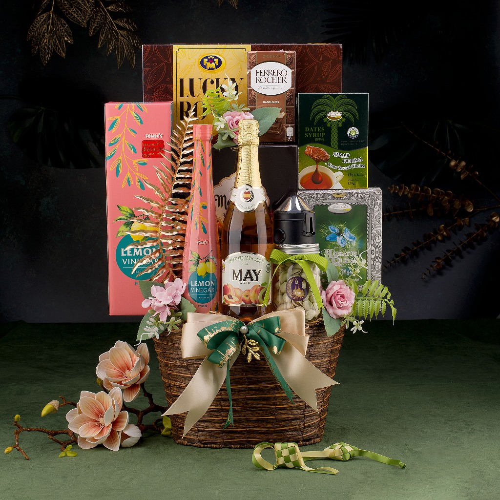 Hari Raya Hamper RM388 [HALAL Hamper] C03 Traditional Premium Hamper ...