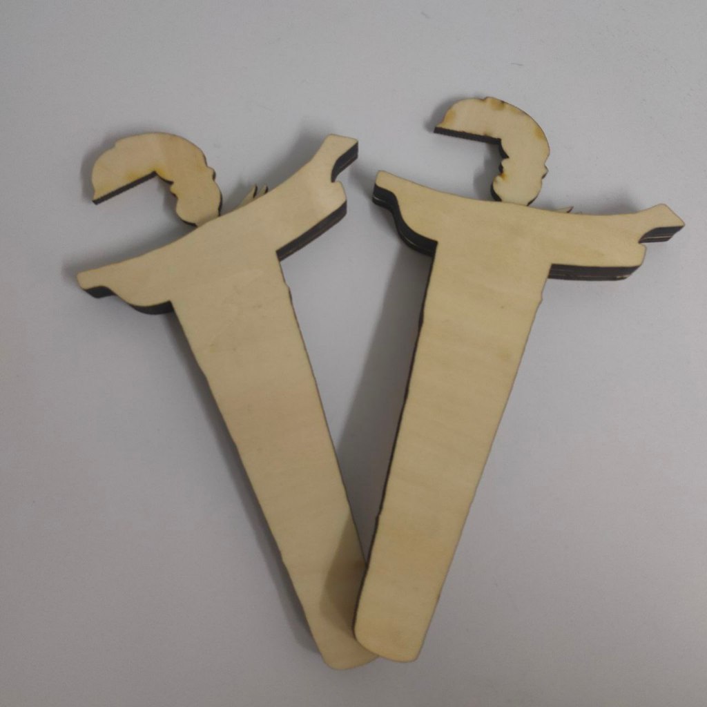 Prop Merdeka Replika Keris Kayu (Dengan Sarung/Tanpa Sarung) Pahlawan ...