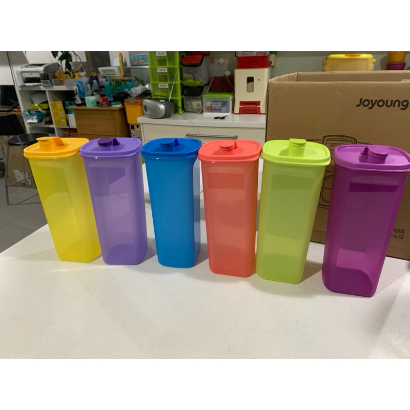 Tupperware Fridge water tumbler 2L | Shopee Malaysia