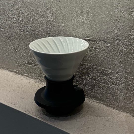 HARIO V60 Ceramic Switch Immersion Dripper 02 I Curate Coffee Roasters | Shopee Malaysia