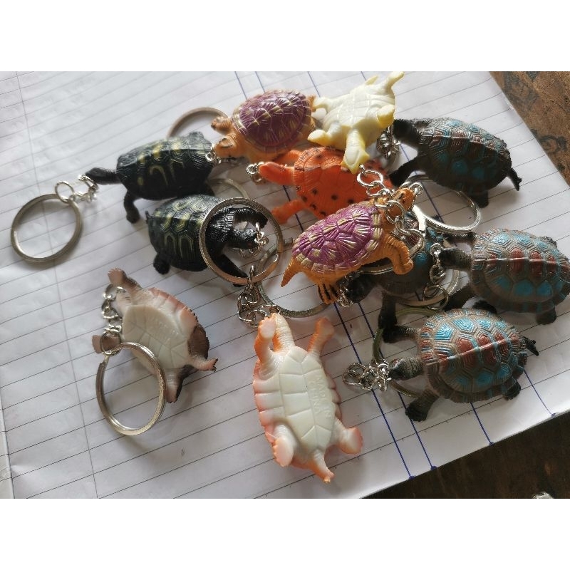 Key chain penyu getah terengganu size 2 (4pcs) | Shopee Malaysia