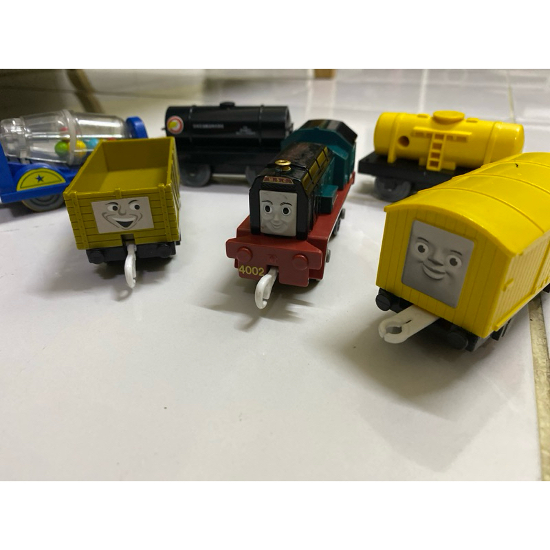 💯 Originally Takara Tomy Loaded/Gerabak Train (Prelove - Used Item ...