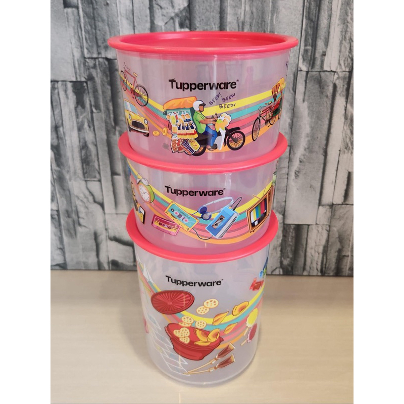Tupperware Movie Snack One Touch Set / Throwback One Touch Medium Set 1 ...