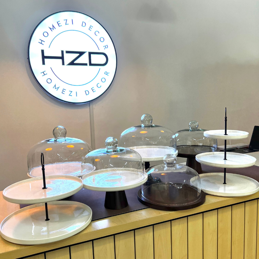 Cake Stand up to 31cm With Glass Cover Dulang Kek Roti Cupcake Wedding ...