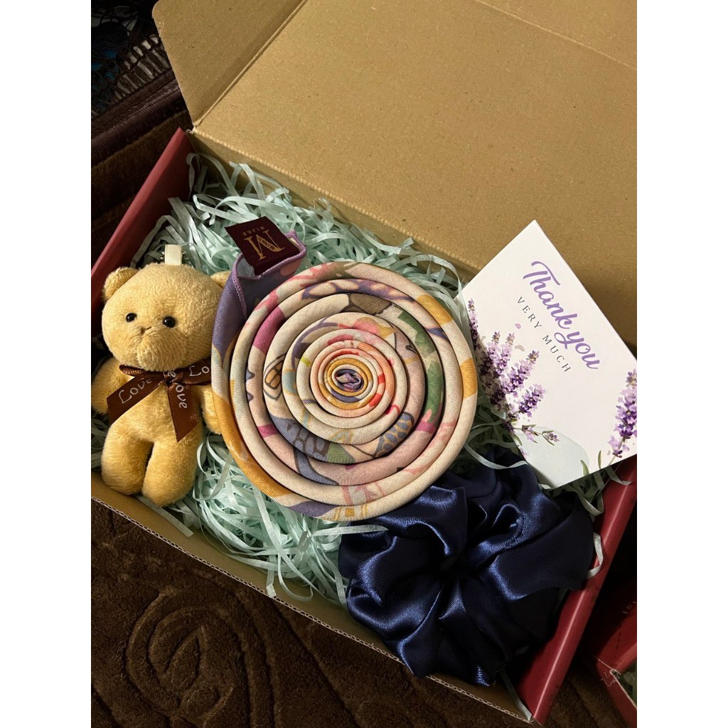 BEST DEAL ️ Gift Box Minaz Hijab | Shopee Malaysia