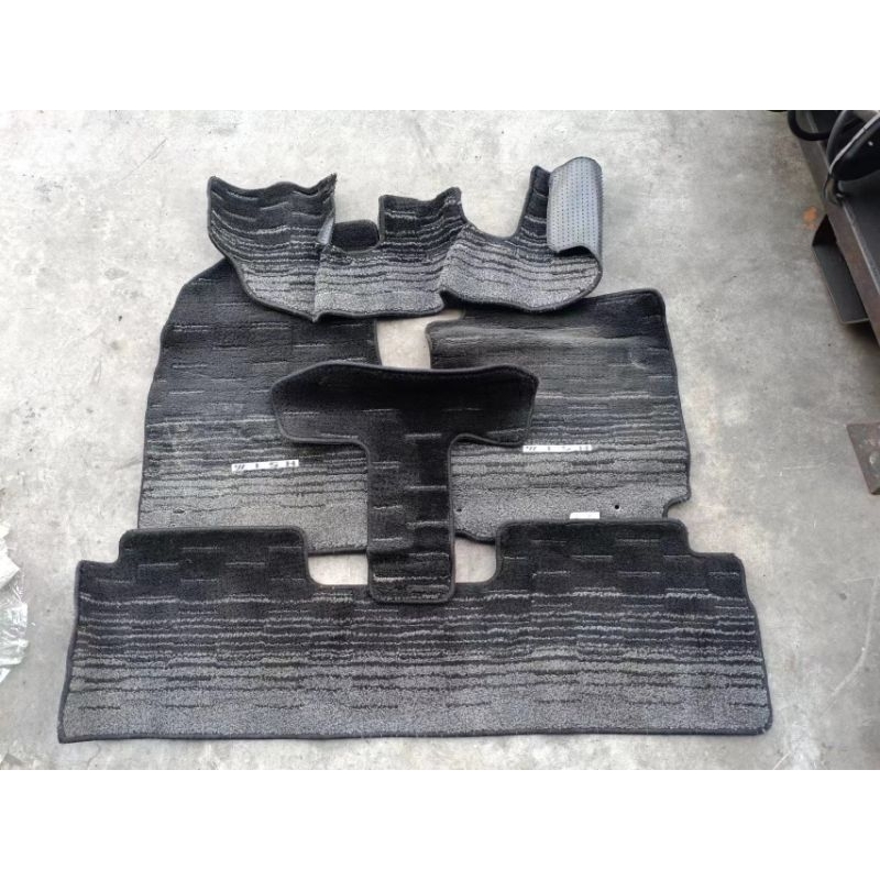 Toyota Wish zne10 carpet set pfl | Shopee Malaysia