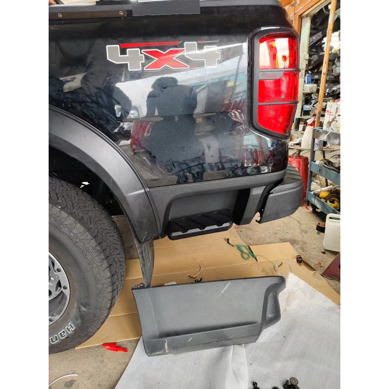Ford ranger T9 2022 2023 XL XLT PLUS WILDTRACK rear side box foot door ...