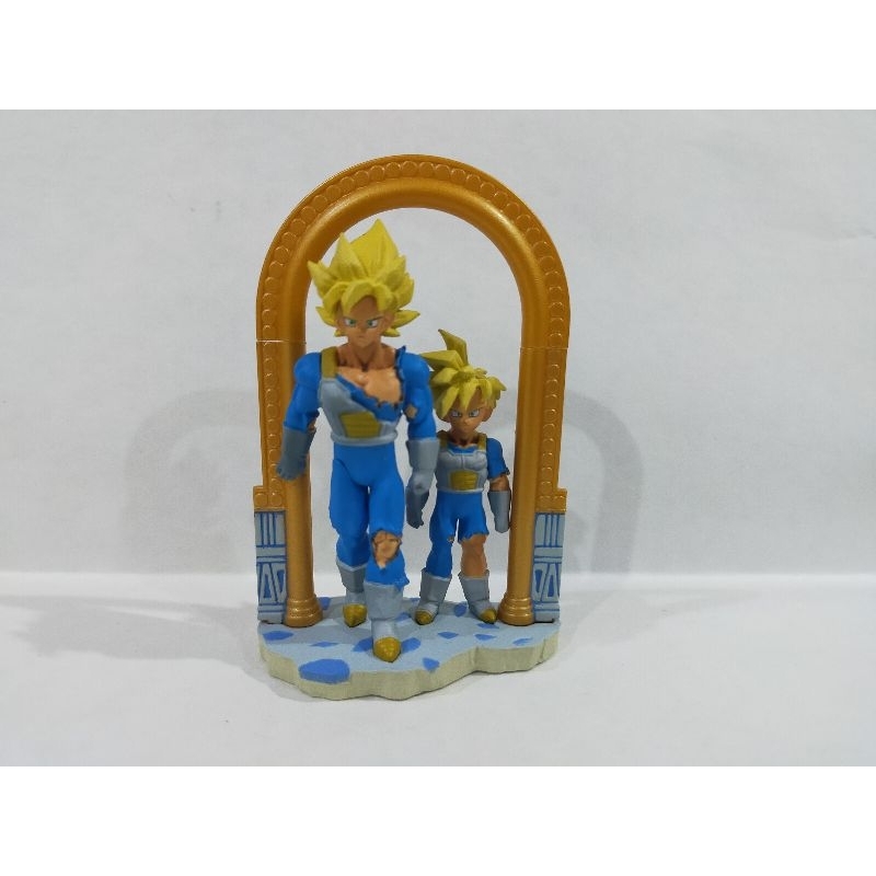 Megahouse Dragon Ball diorama capsule NEO Goku Gohan time chamber ...