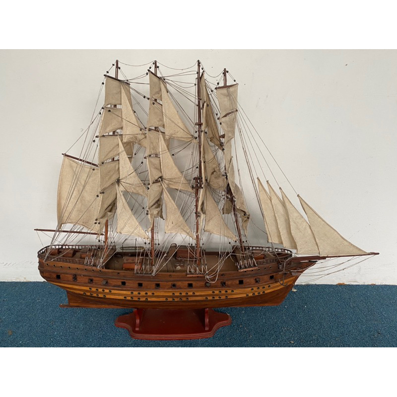 Kapal Layar Model Kayu (Terpakai) | Shopee Malaysia