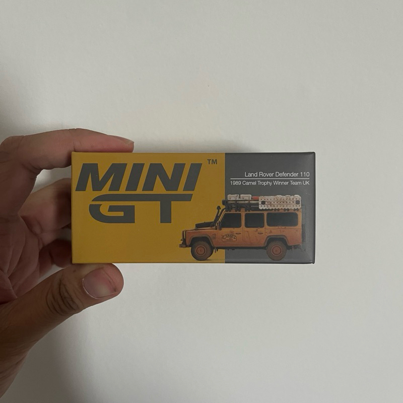 Mini gt land rover defender 110 unsealed | Shopee Malaysia