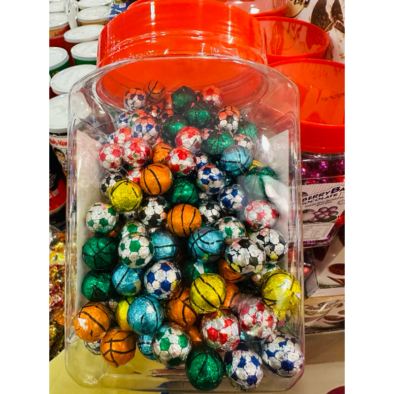 Coklat Langkawi Meika Balls Choco Footballs/Strawberry/Bluberry Balls ...