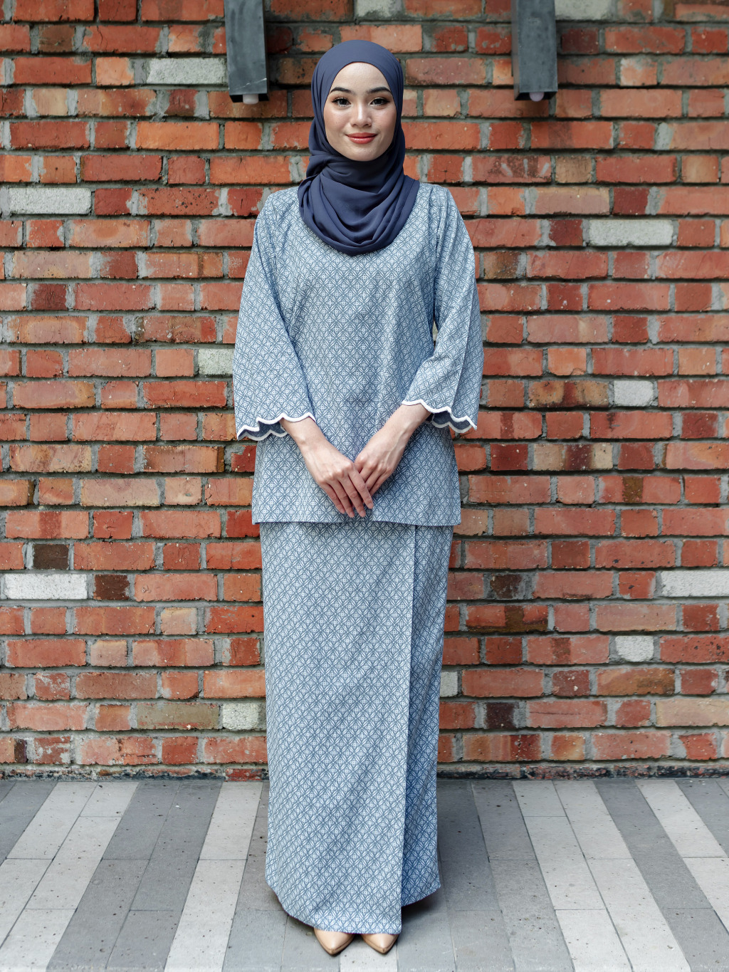 Riana Kurung Kedah in Classic Blue by Moderee | Shopee Malaysia