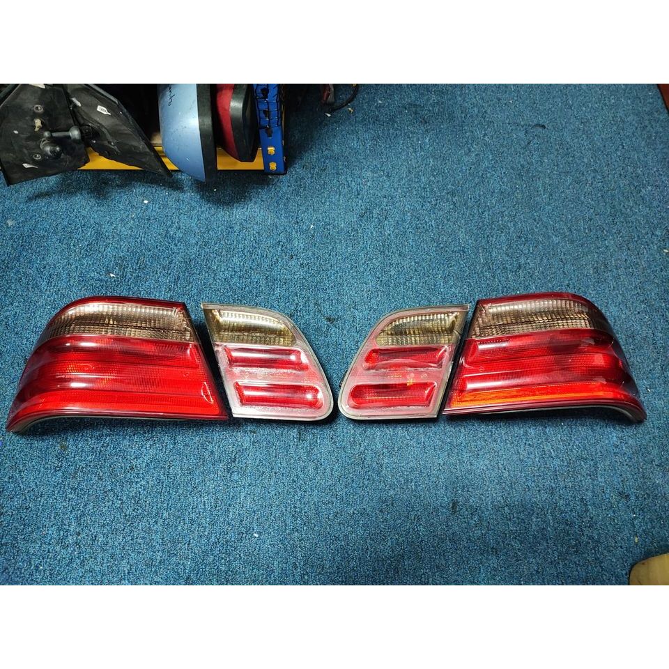Mercedes Benz W210 Facelift Tail Light Lamp | Shopee Malaysia