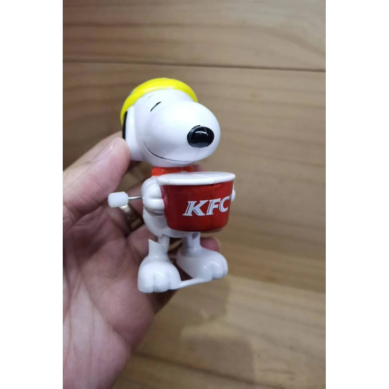 Original KFC Snoopy Wind Up Toy set | Shopee Malaysia