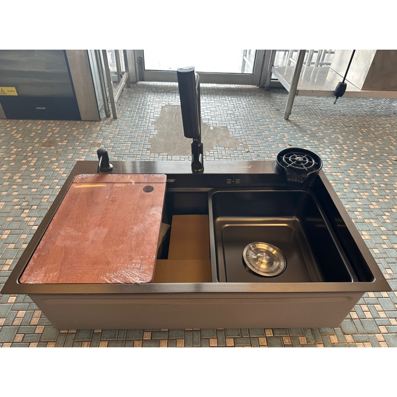 Free Shipping Ready Stock Kitchen Sink 7546 Waterfall Sink SUS304 Sinki ...