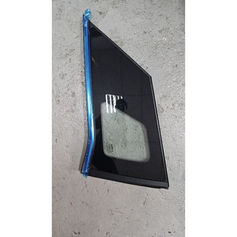 PROTON X70 REAR BOOT WINDOW GLASS ORIGINAL | Shopee Malaysia