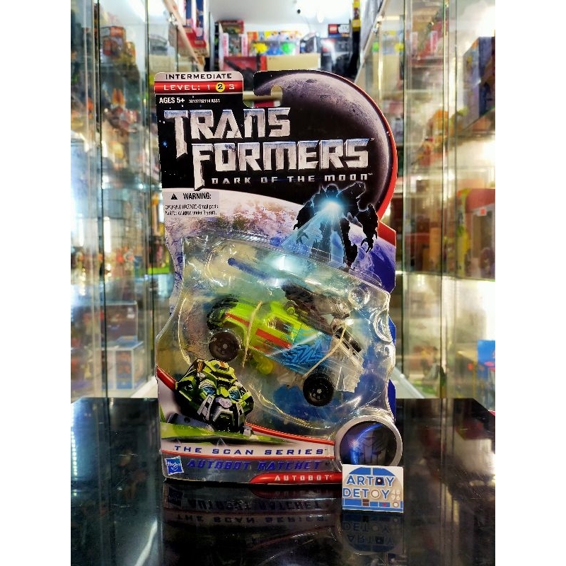 Transformers 3 Dark Of The Moon Deluxe The Scan Series Autobot Ratchet ...