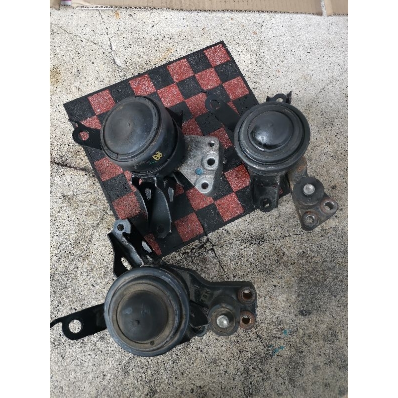 Toyota Vios Ncp93/Ncp150 Engine Mounting (Rh) | Shopee Malaysia
