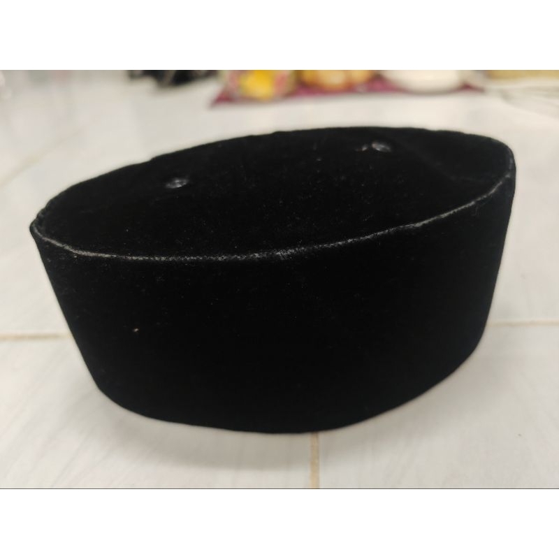 songkok/kopiah budak terpakai saiz 19 (1/4) | Shopee Malaysia