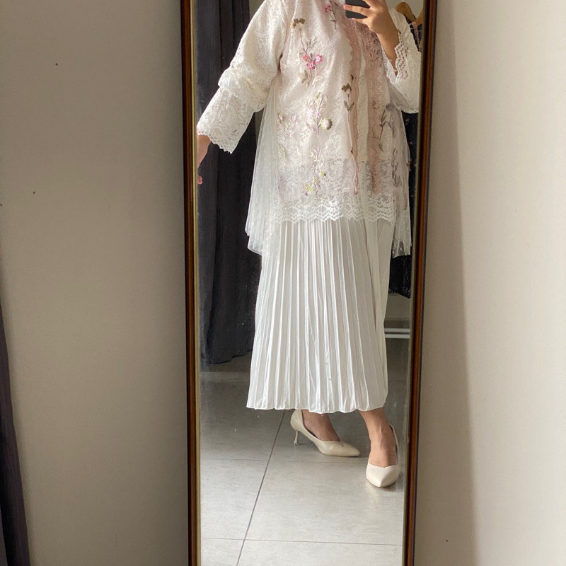 JENNA SET - RAYA 2024 KEBAYA MODERN LACE GRADUATION DRESS STYLE RETRO ...