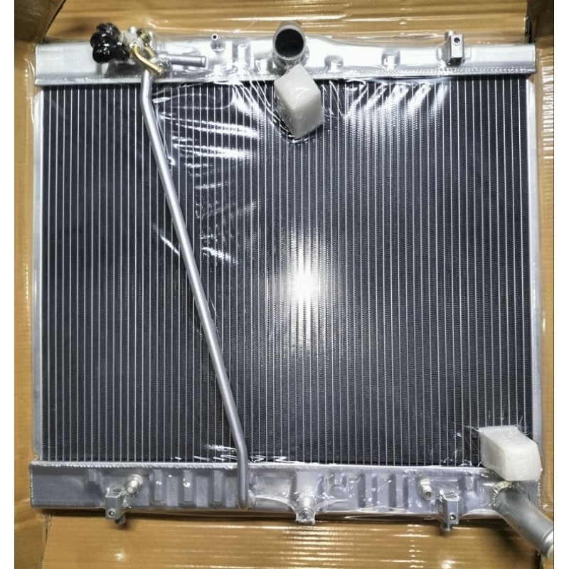 TOYOTA HIACE KDH 200 (DIESEL) 08' FULL ALUMINIUM RADIATOR | Shopee Malaysia