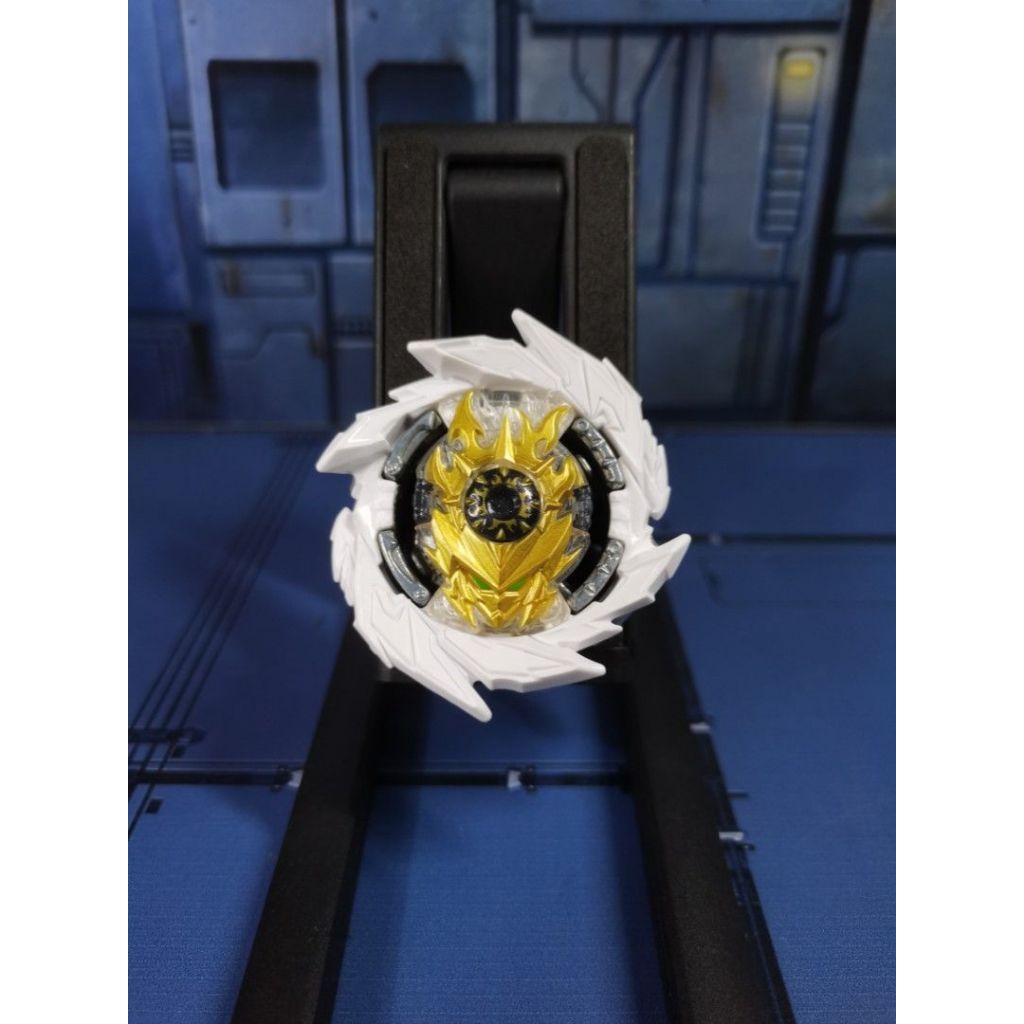 Beyblade First Uranus | Shopee Malaysia
