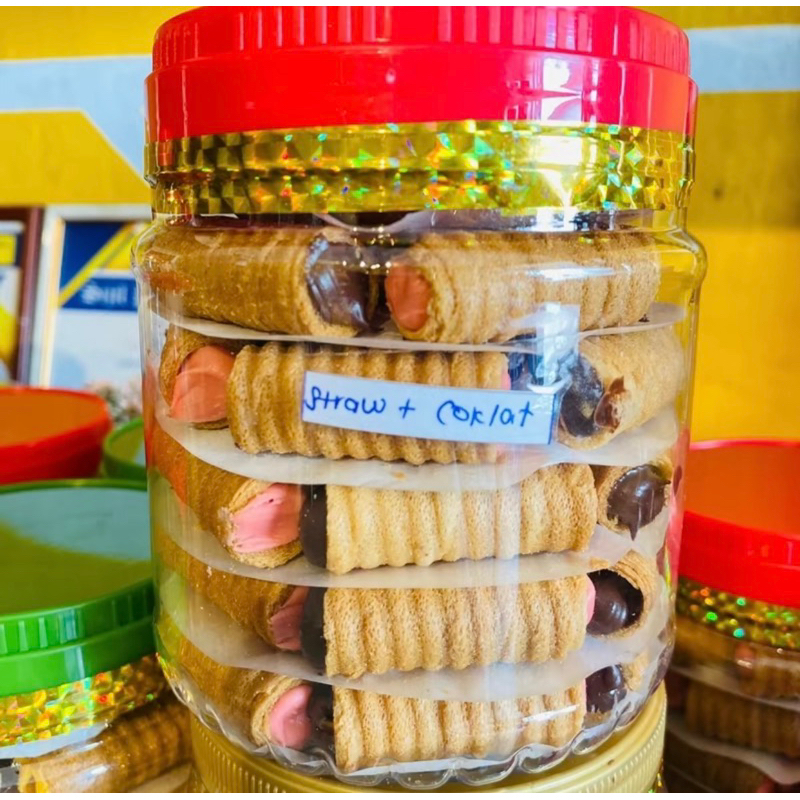 kapit roll berperisa / kapit / kuih kapit / kuih raya /kuih borong ...