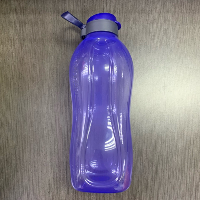 Tupperware New GIANT ECO Bottle 2L with Handle [LIMITED RELEASE] - 1 pc ...