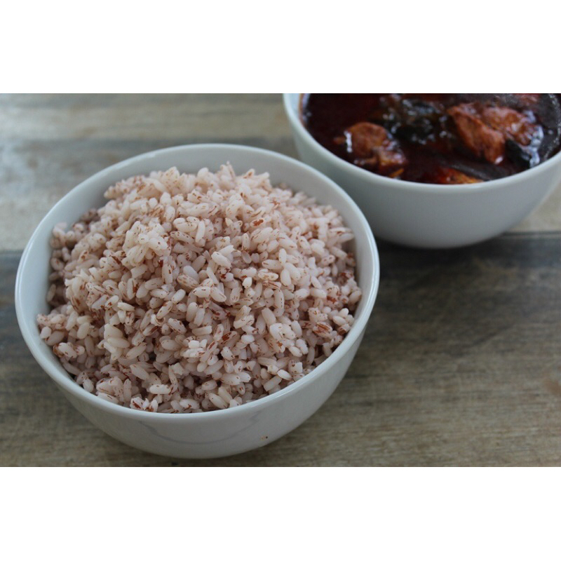 Kerala Matta parboiled red rice Rose Matta Arisi Palakkadan Matta Rice ...