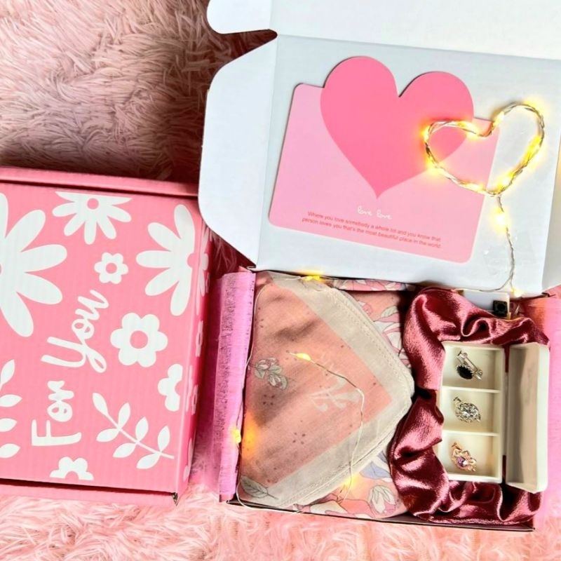 Gift Box Tudung LR SP Ajumma Hadiah Birthday Gift Box Murah Kotak ...