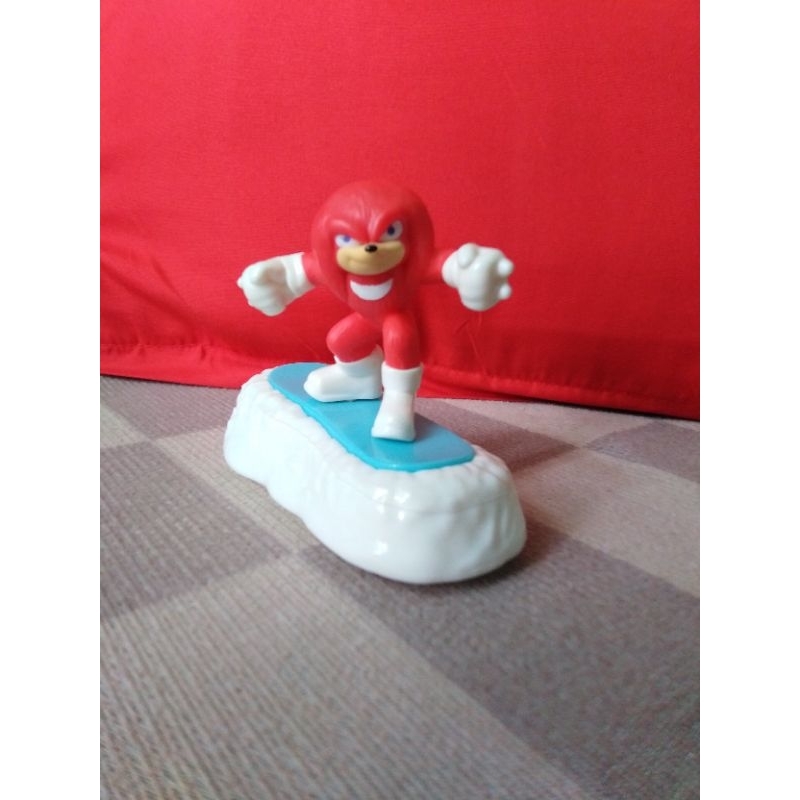 Sonic the Hedgehog charcter Knuckles Happy meal colletibles toy ...