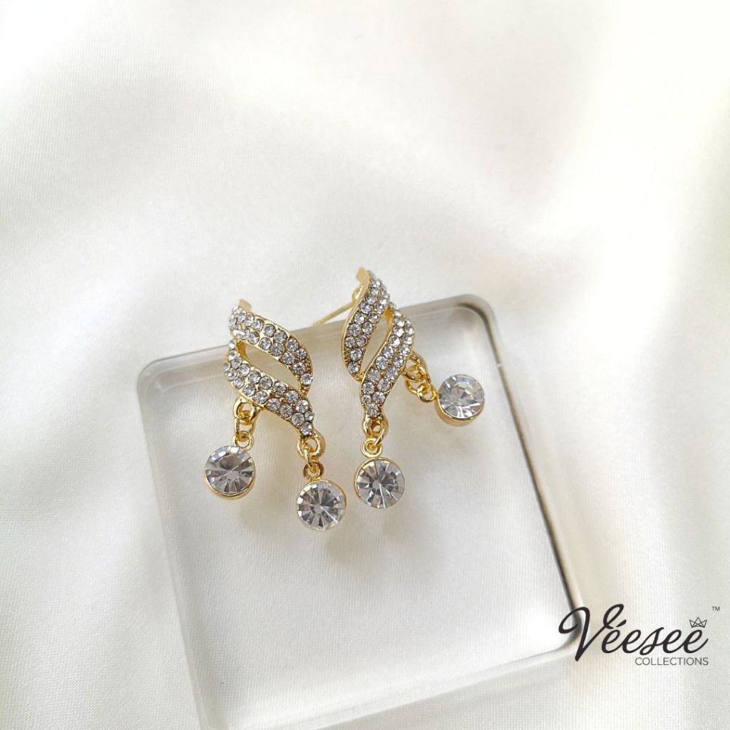 Veesee Elegant Fancy Gold Stainless Steel With Rhinestones Stud ...